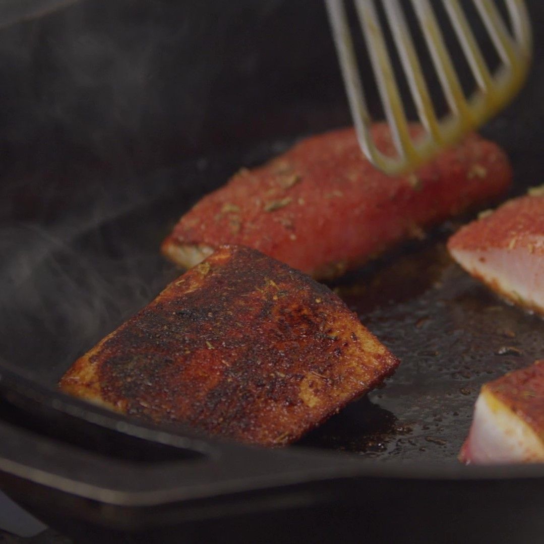 Blackened yellowtail | Taste of Japan | Japanese Cuisine Information Site
